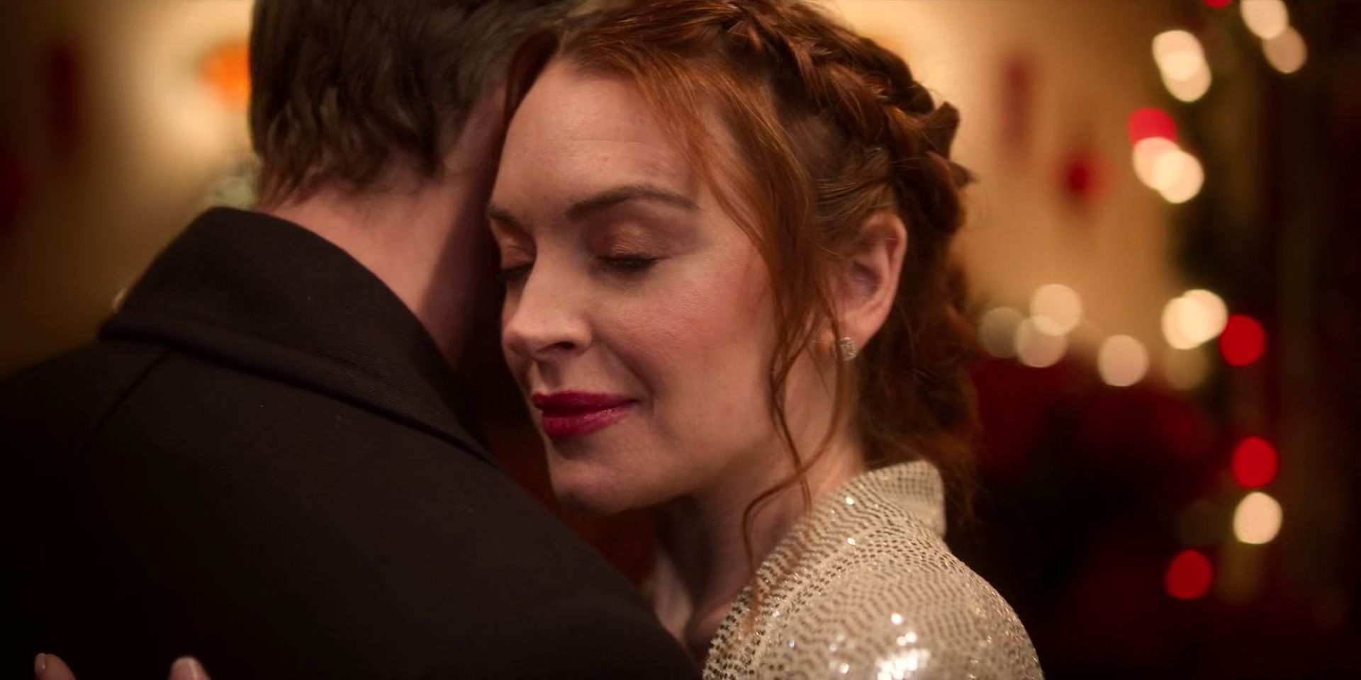 SCREENCAPTURES: MOVIE CAPTURES - 2022-FallingforChristmas-2034 - Oh ...