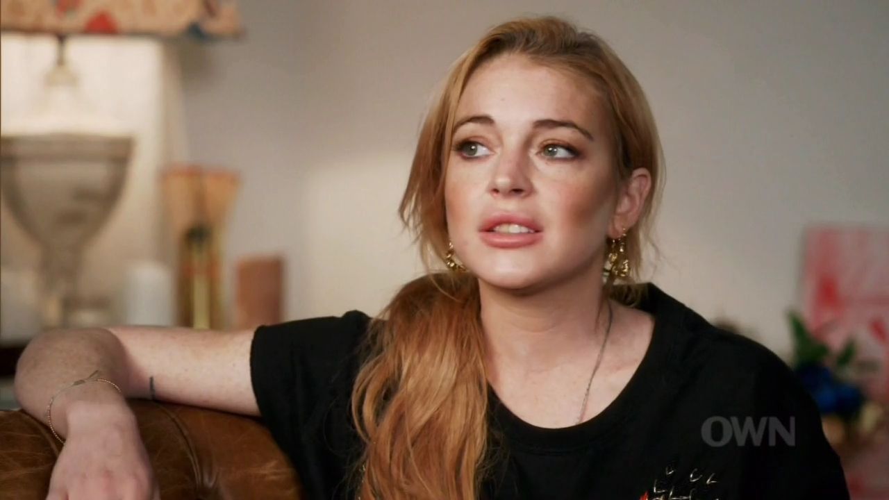 PART 3 - Lindsay-S01E03-1032 - Oh Linds Photo Gallery